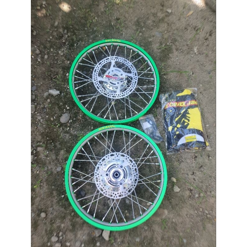 SDR RIMSET RAIDER 150 FI/CARB (TWO TONE) | Shopee Philippines