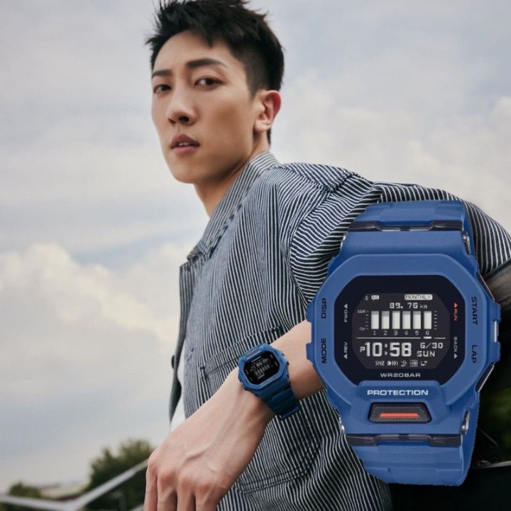 Electronic Digital Daily Sports Watch GDB-200 Water Resistant For Men ...