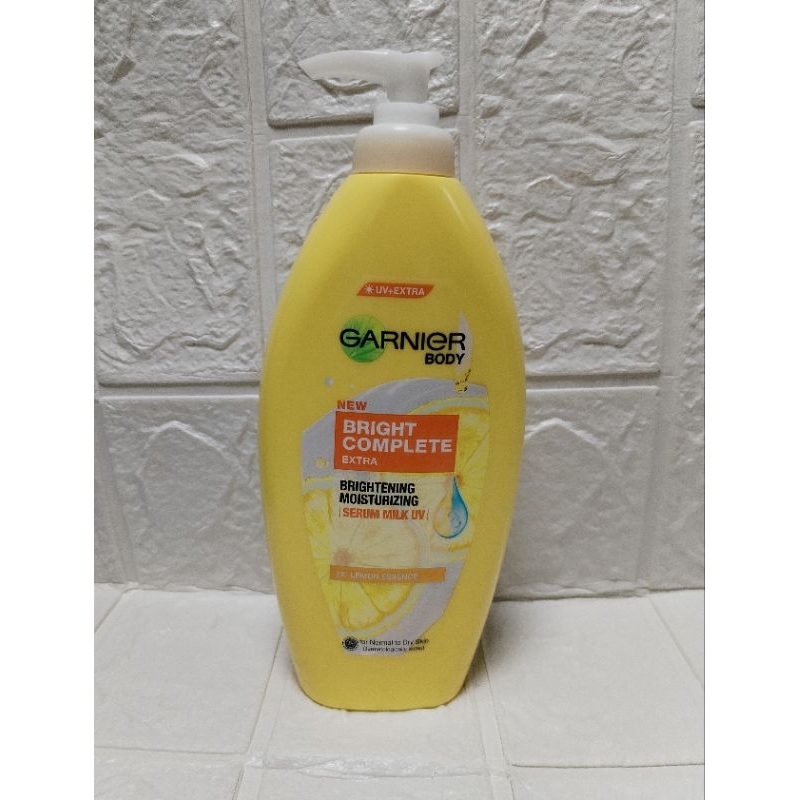 GARNIER BODY BRIGHT COMPLETE EXTRA BRIGHTENING LOTION SERUM MILK (400ml ...