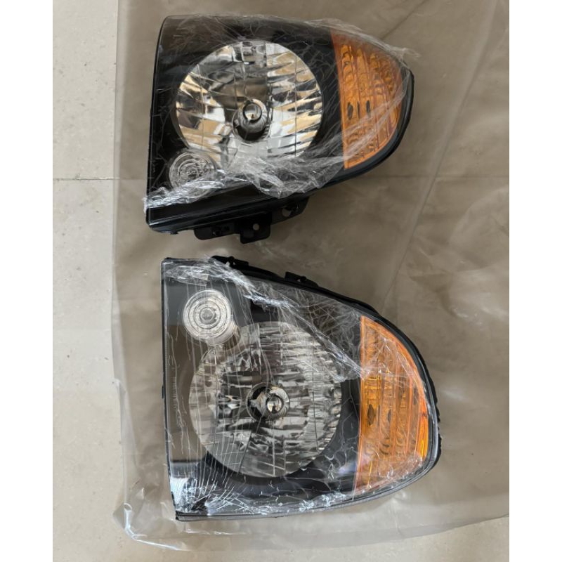 Taiwan Glass Hyundai H100 H-100 Headlight headlight brand new | Shopee ...