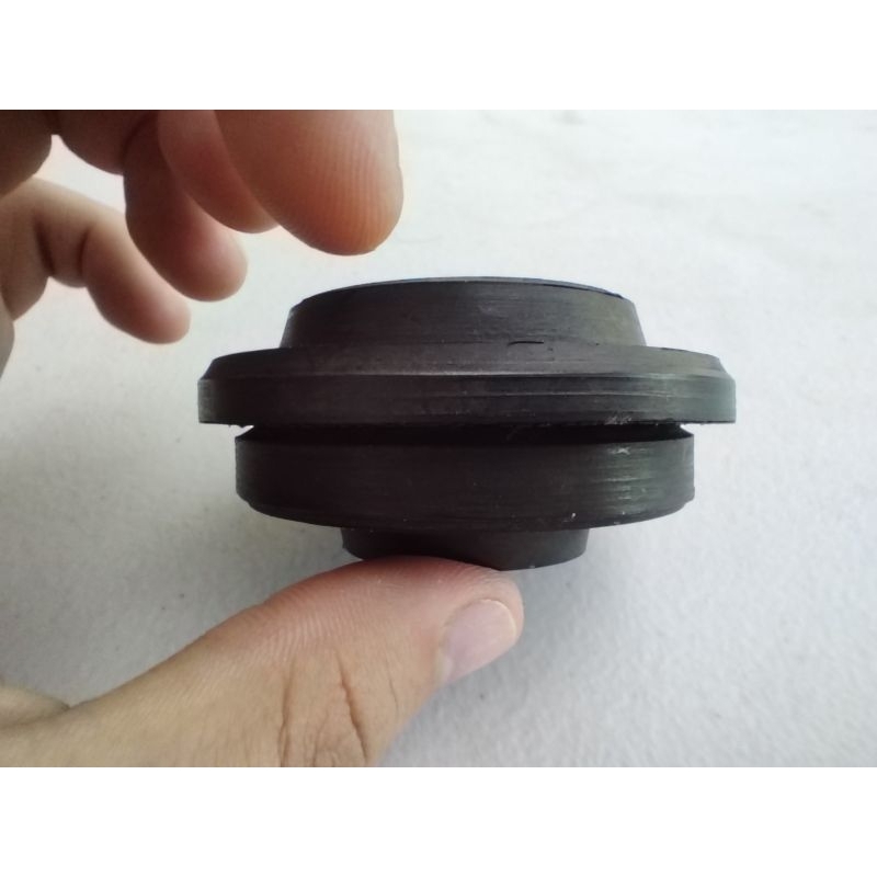 Strut Bar Bushing for Hiace(lahat ng klase) Gawa sa Gulong ng Loader ...