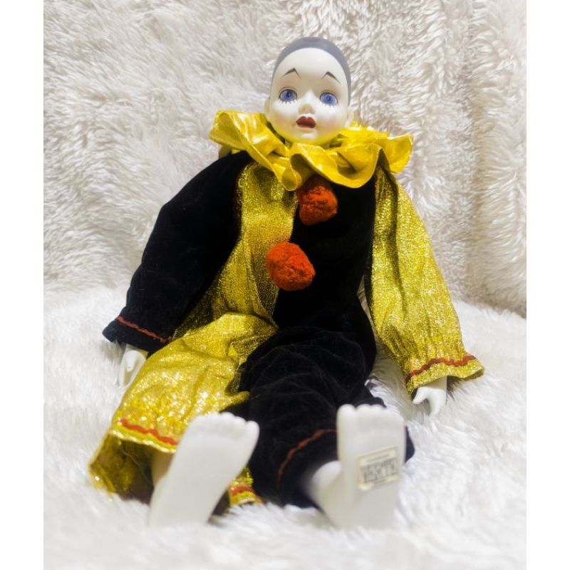 VINTAGE RARE SANKYO 1979 Madame Verte Porcelain Musical Doll Porcelain ...