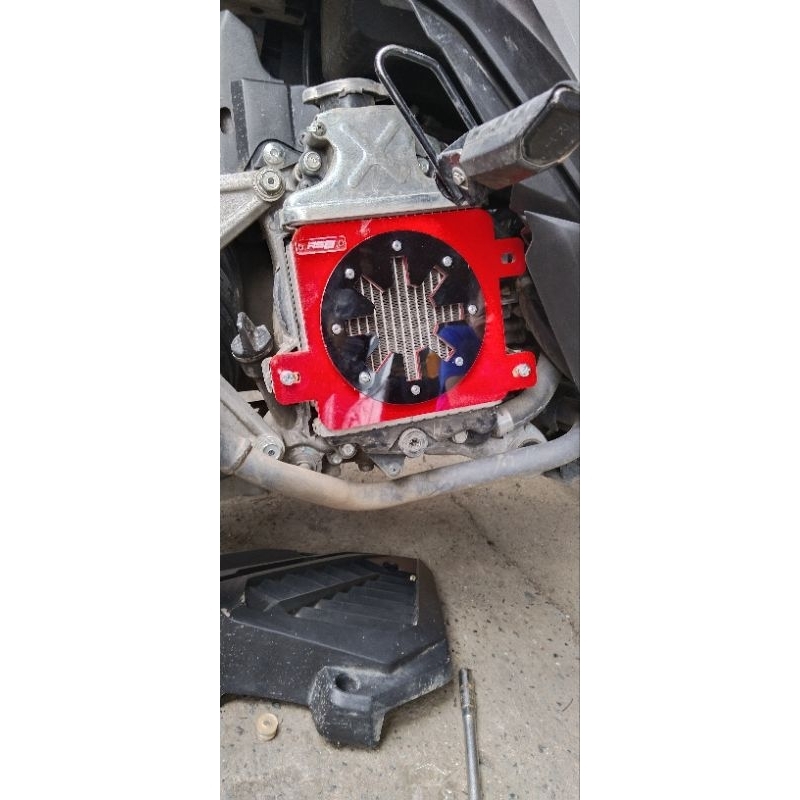 Honda click 125/150i Radiator cover 9mm | Shopee Philippines