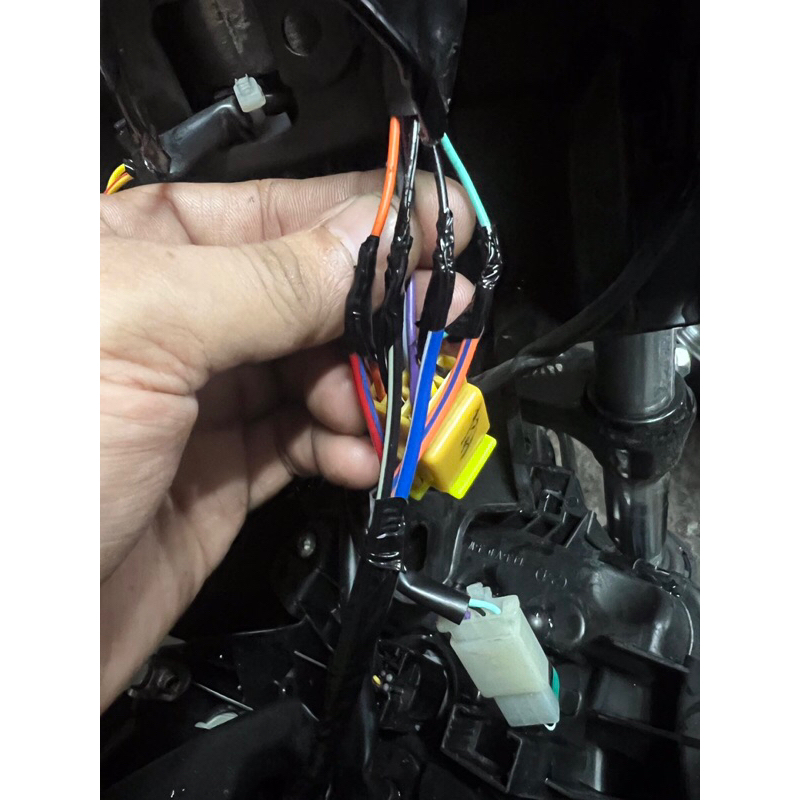 SWITCHLESS HAZZARD FOR RAIDER FI note: if naka led fast flasher need ...