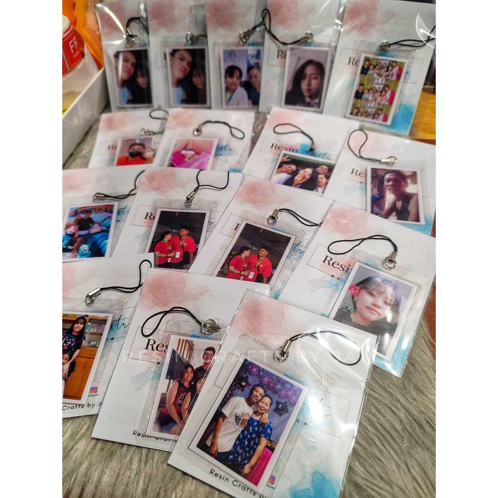Personalized Laminated Picture Keychain | Shopee Philippines