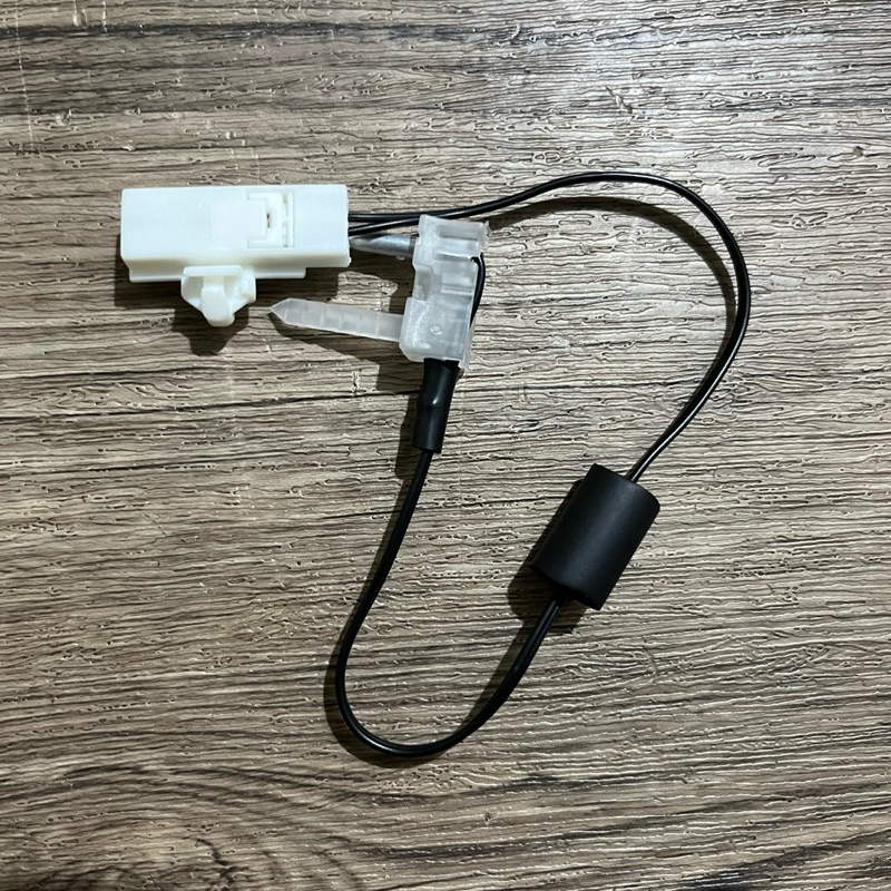 Toyota Innova Gas / Diesel Engine 2005-2015 AC Thermistor Sensor ...