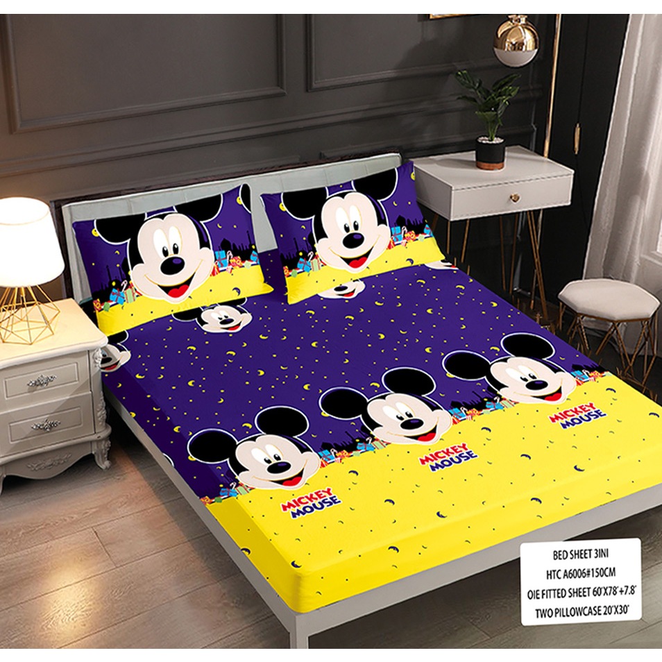 Beautiful Cartoon Pattern 3 in 1 Bed sheet Cartoon Anime Leaves ...