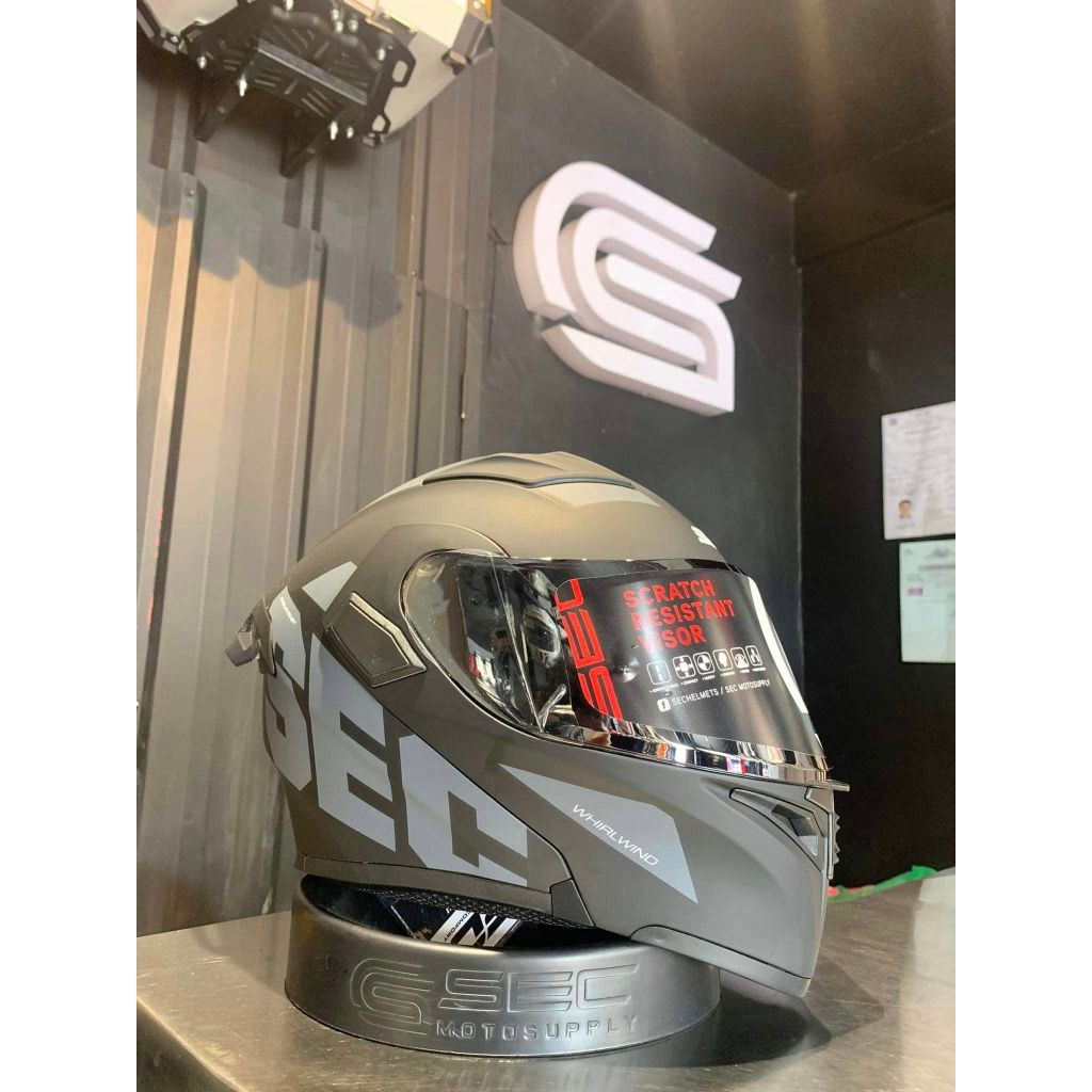 SEC WindStorm and Whirlwind Solid Modular Helmet (For v3: FREE SPOILER ...