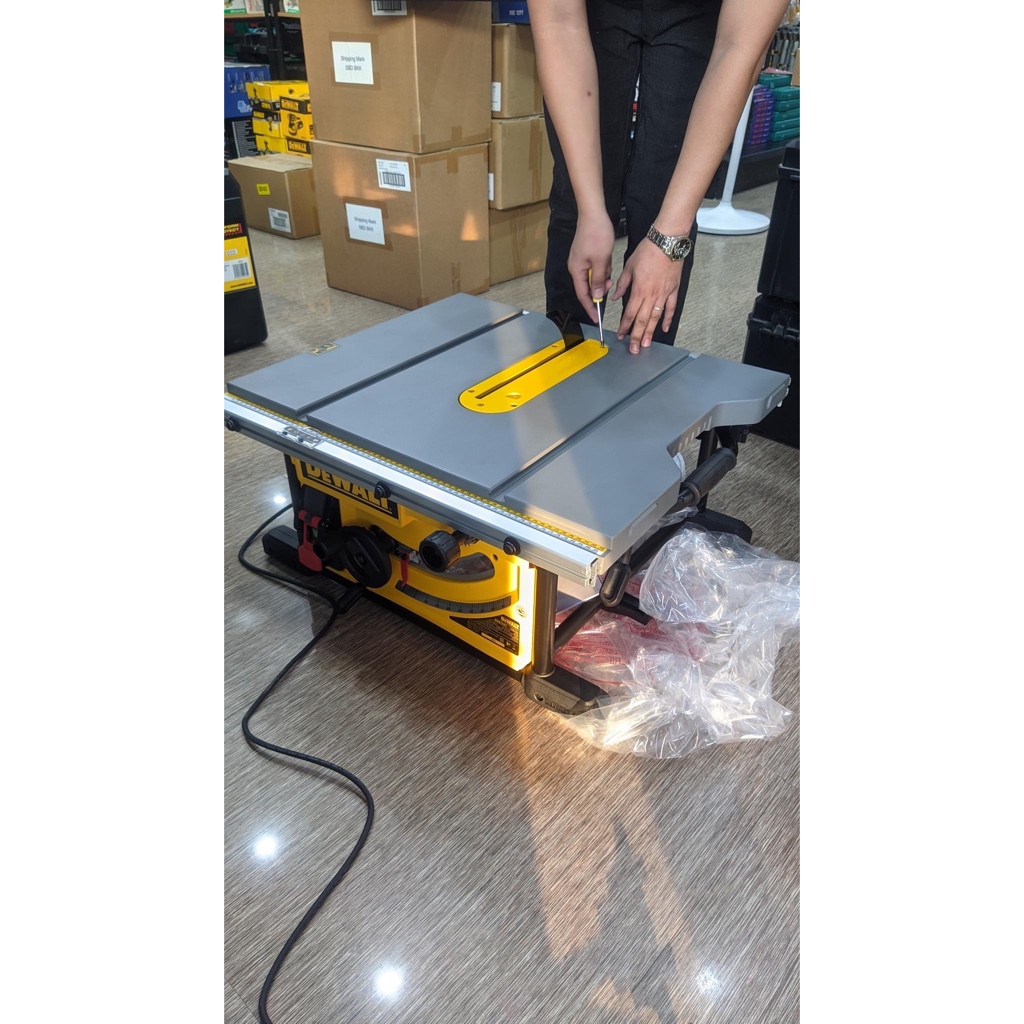 DeWalt DWE7492 Table Saw Available | Shopee Philippines