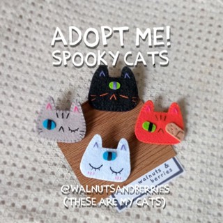 ADOPT ME! Spooky Cats Felt Brooch Pins | please read description ...
