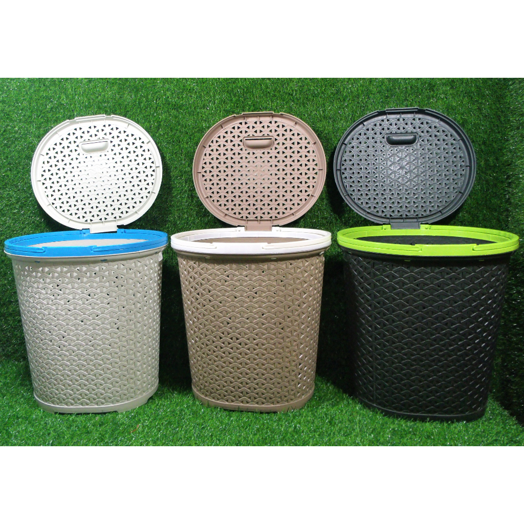 #1182 Round white black and mocha plastic laundry basket with cover ...