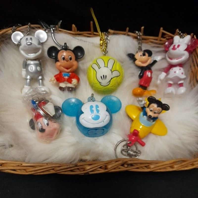 mickey mouse and minnie mouse keychain disney | Shopee Philippines