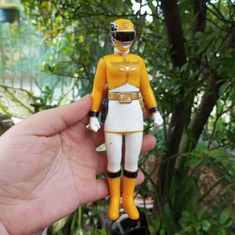 BANDAI Goseiger SENTAI HEROES GOSEI Yellow Figure | Shopee Philippines