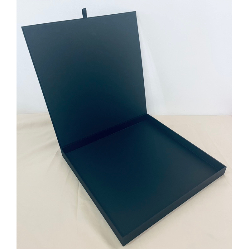 Gift Box 12" x 12" x 1” Fliptop Cover, Sturdy, Reusable, High Quality ...