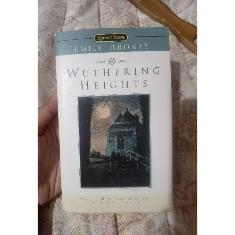 Wuthering heights by Emily Bronte | Shopee Philippines