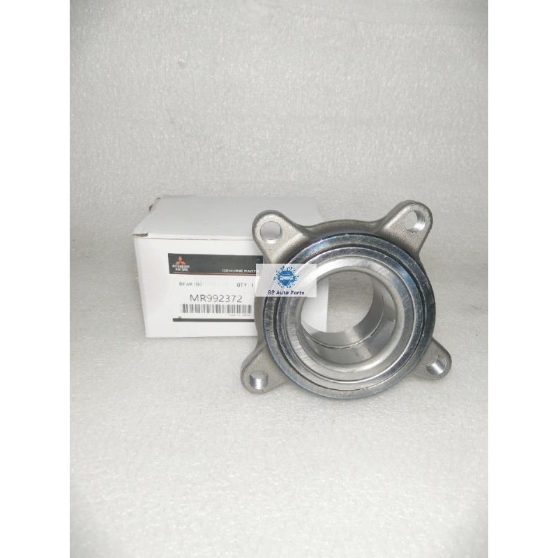 Wheel Hub Bearing MR992372 for Mitsubishi Montero 08-20/ L200 Triton 05 ...