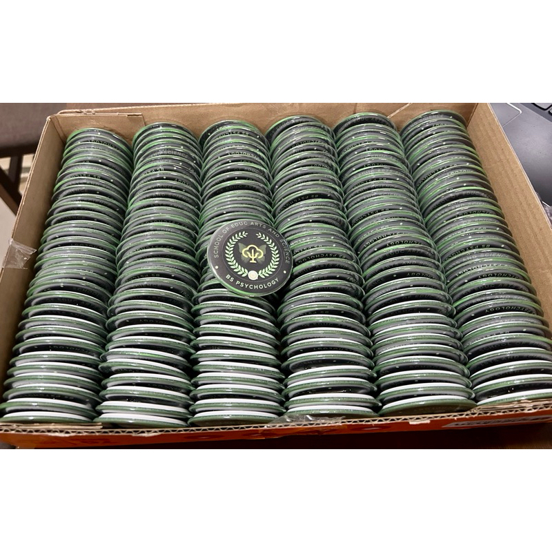 BATCH ORDER - 240pcs Glossy button pins with the size of 32mm / 1.25 ...