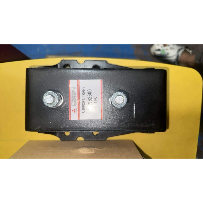 TRANSMISSION SUPPORT ME062600 MITSUBISHI FUSO GENUINE PARTS FOR 8DC11 ...