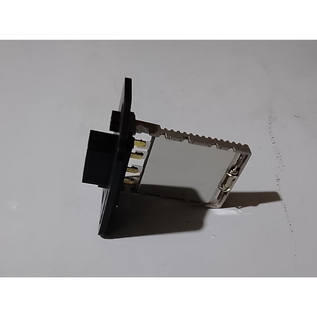 Ford Ranger (2012+) & Mazda BT50/BT-50 (2012+) | 4-pin - Resistor Block ...