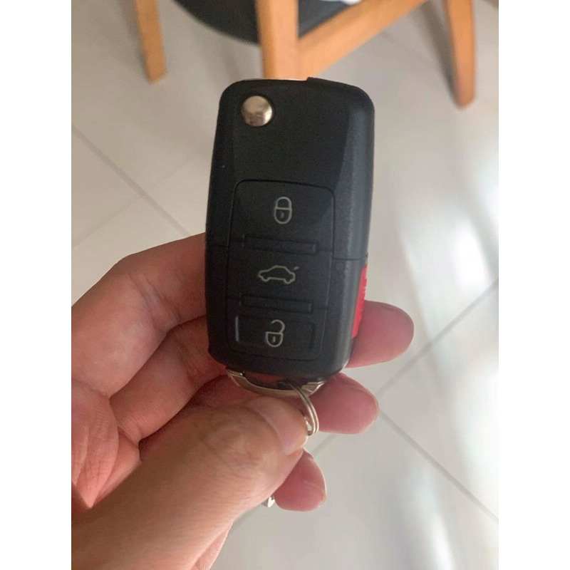 ISUZU Fuego Crosswind HiLander Flip Key w/ Remote (no chip) | Shopee ...