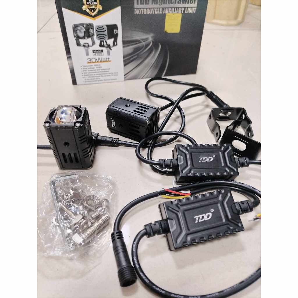 TDD NIGHT CRAWLER DRIVING LIGHT 30WATTS PER BULB 4 WIRES (4725) SQUARE ...