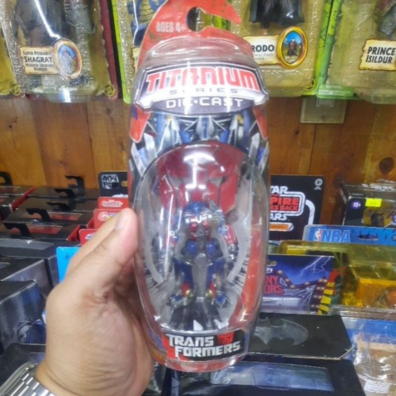 Hasbro Transformers Titanium Series Optimus Prime | Shopee Philippines