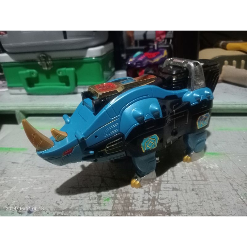 power ranger wild force bison zord | Shopee Philippines