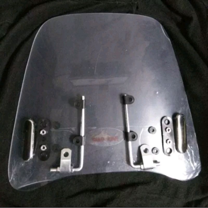 Universal Windshield (Small) Classic with Complete Accessories and ...