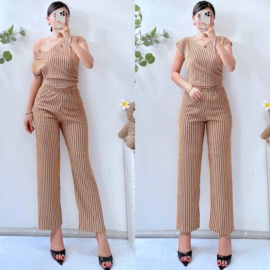 Sunny&Co Desiree Casual Cropped top Overlap Bark Crepe Terno Stripes ...