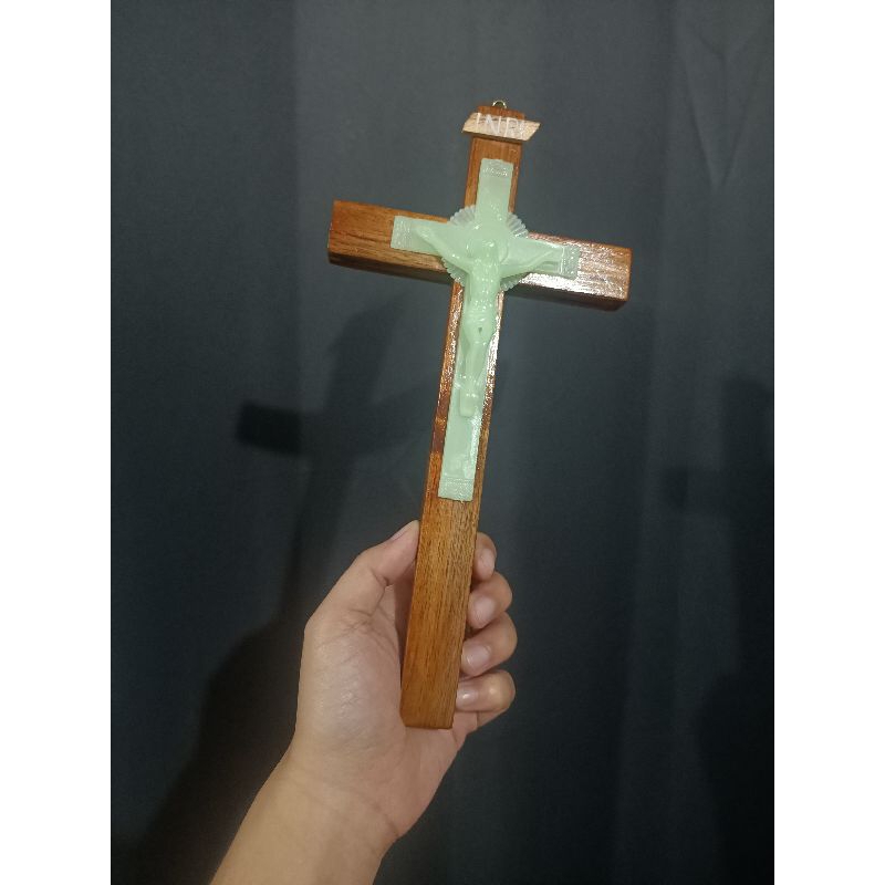 Brown Luminous crucifix 10 inches Glow in the Dark | Shopee Philippines