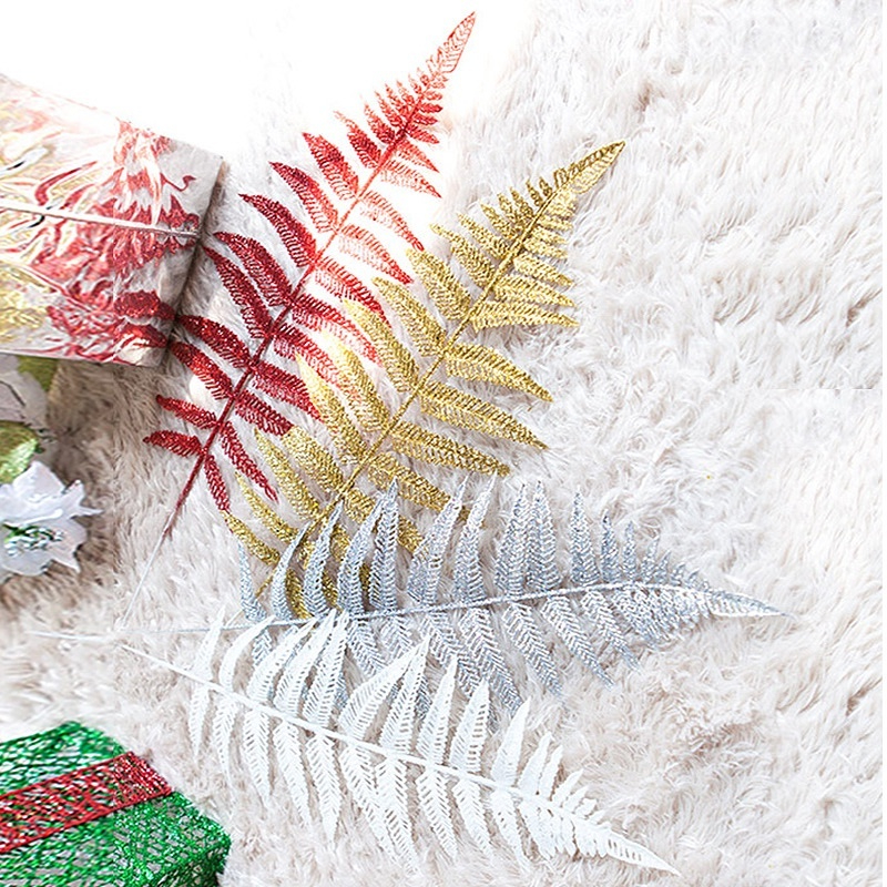 10Pcs Christmas Tree Leaves Xmas Decor Artificial Flower PACO Gold Leaf ...