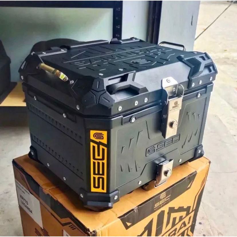 Brand New SEC SAMURAI 45 LITERS ALLOY TOP BOX WITH FREE BACK REST ...