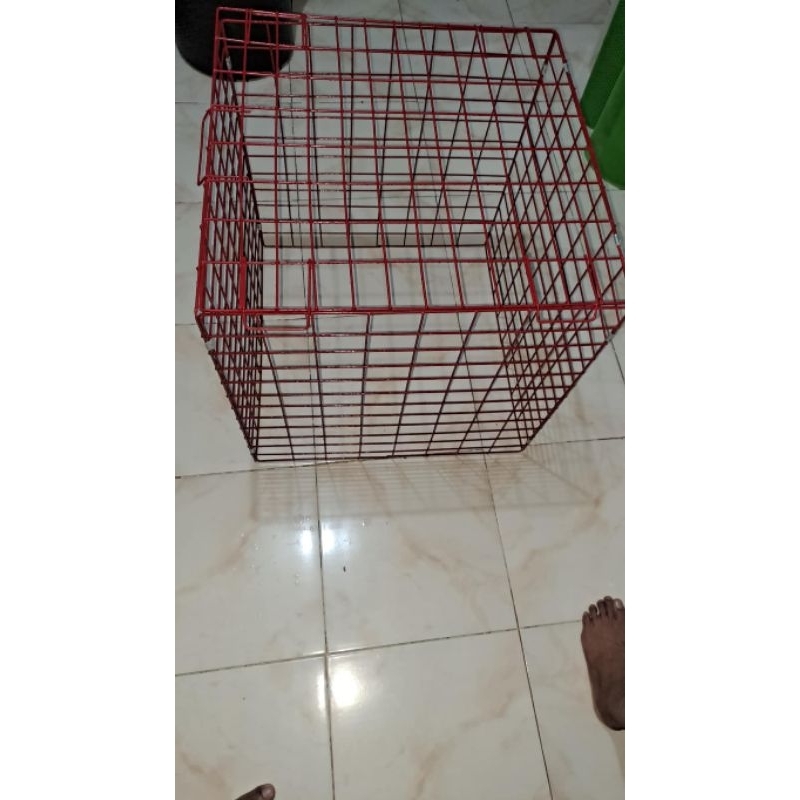 Heavy Duty Cages for Chicken - 2x2x2 Square Pen, Red Color, 11 Lines ...