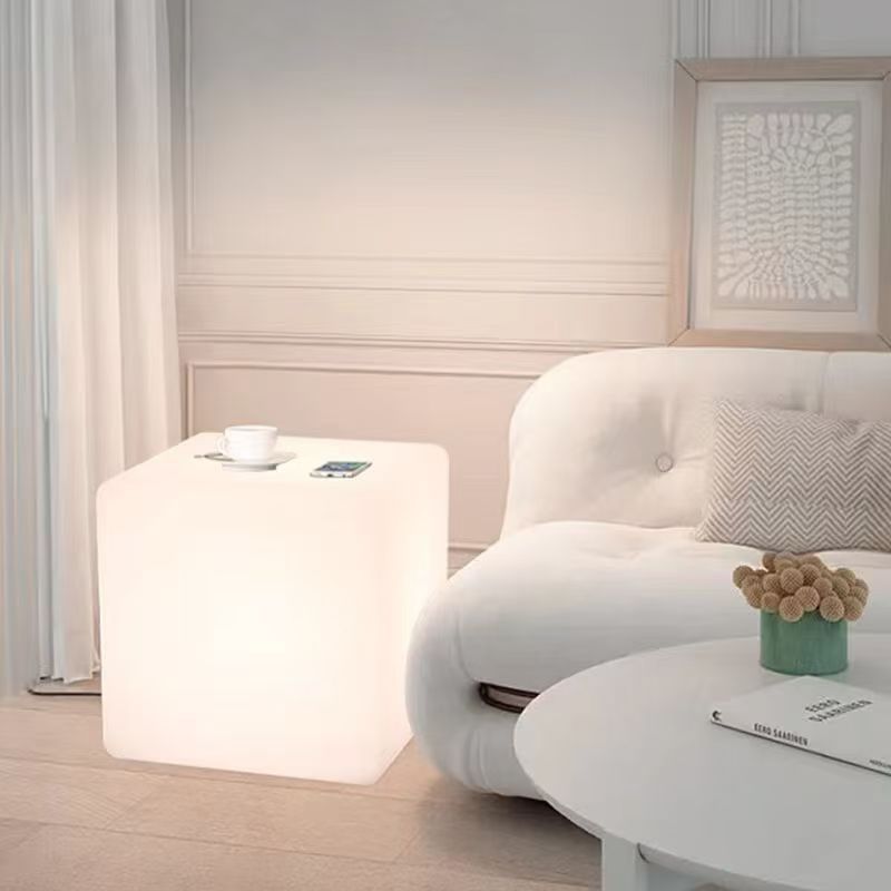 Floor cube lamp three-color adjustability used for decorating seats and ...