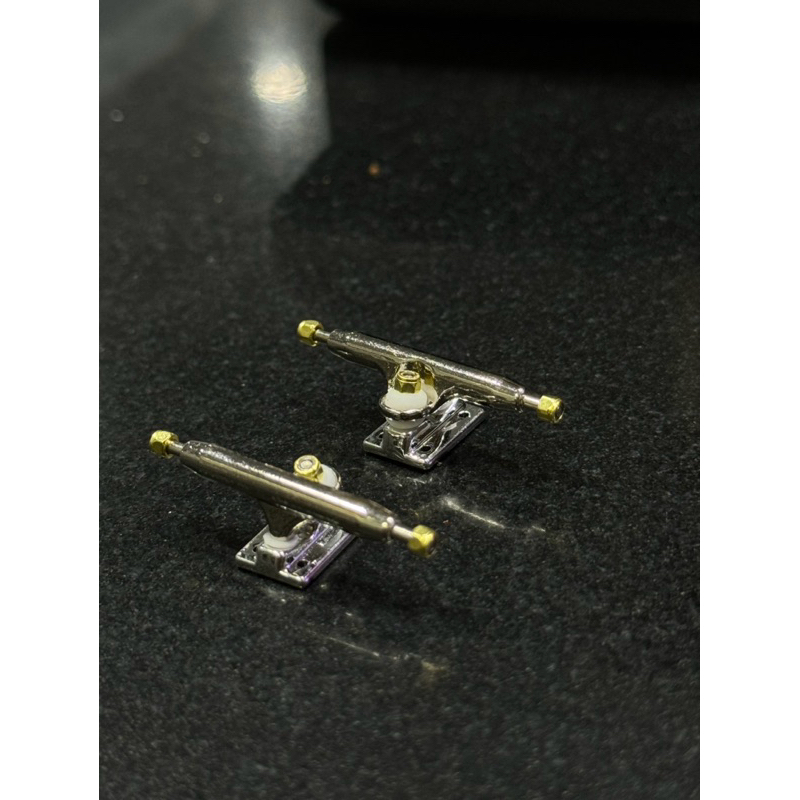 Brilliante Trucks NEW Version 34mm | Shopee Philippines