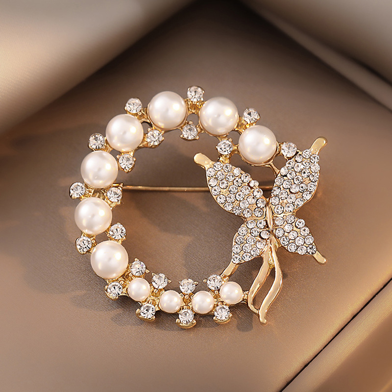 Fashion Women Big Brooches Lady Snowflake Imitation Pearls Rhinestones