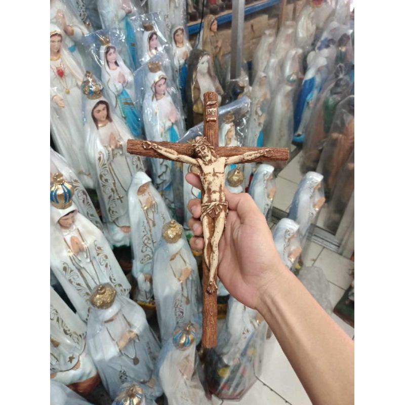 Crusifix 30cm solid resin hanging/standing. | Shopee Philippines