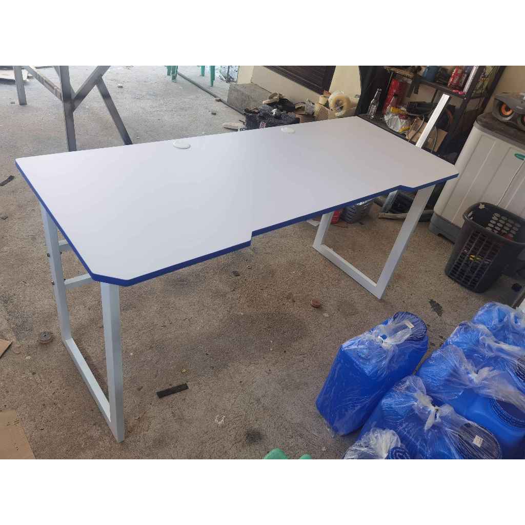140CM X 60CM WHITE COMPUTER TABLE OR OFFICE TABLE HIGH QUALITY | Shopee ...
