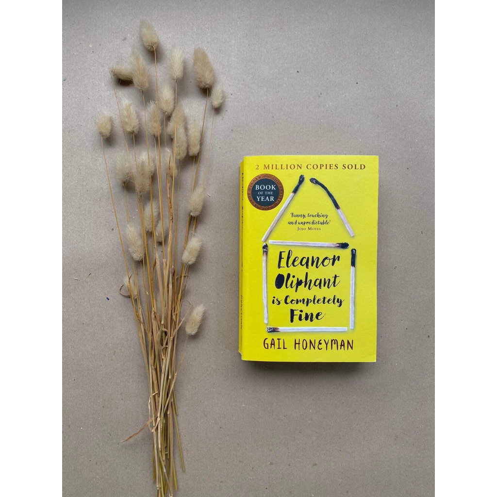 ELEANOR OLIPHANT IS COMPLETELY FINE by Gail Honeyman (Yellow Cover ...