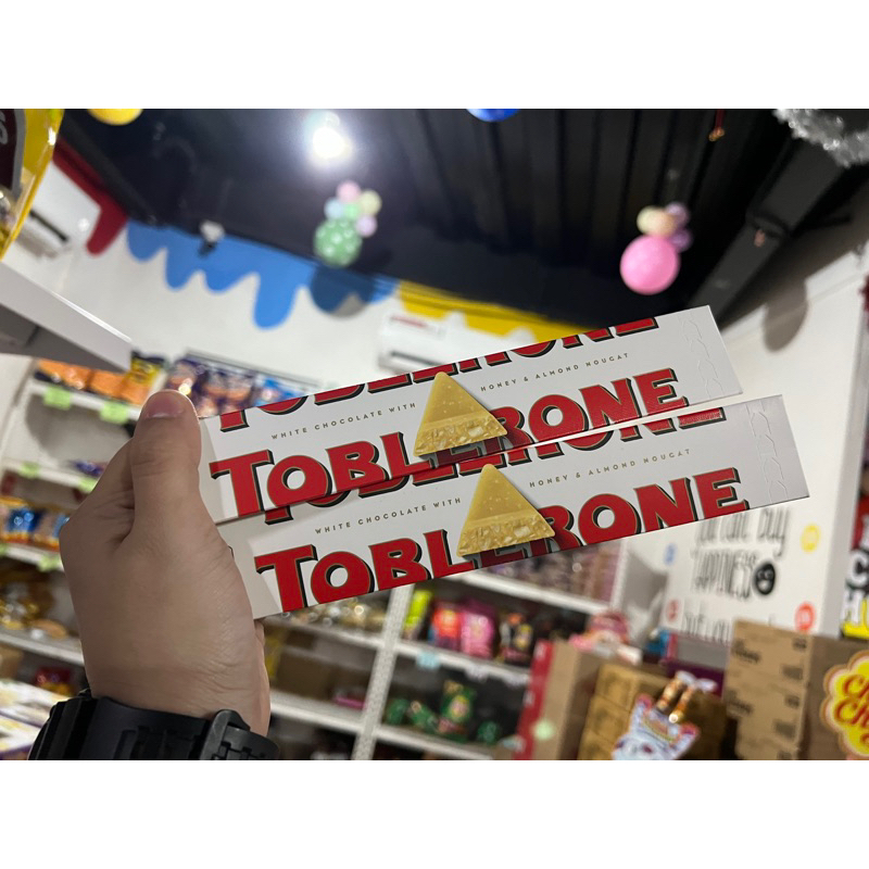 TOBLERONE MILK 100g | Shopee Philippines