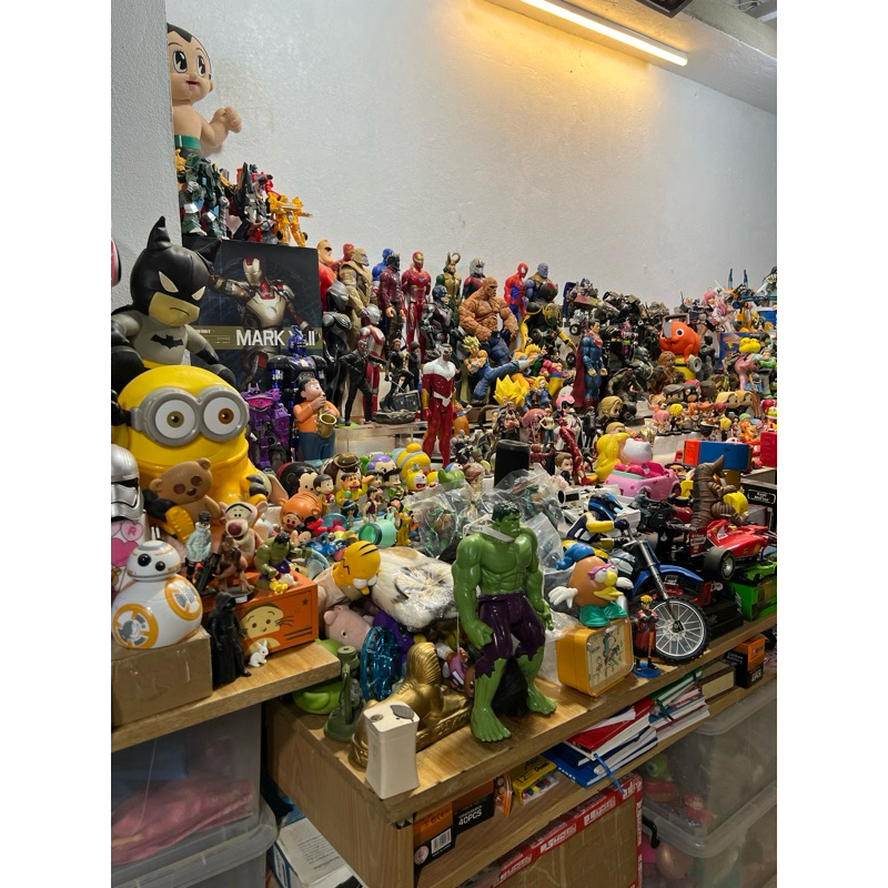 SIR JENIOUS ITEMS FROM PERSONAL BOX | Shopee Philippines