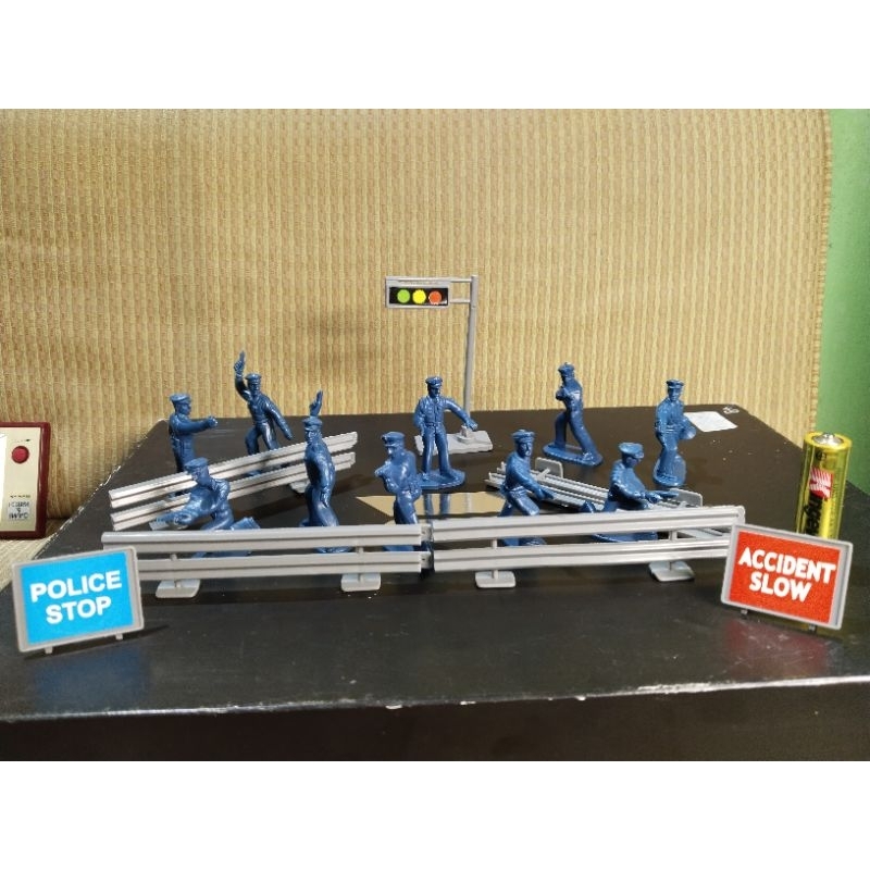 Vintage Flat Toy Policeman Set | Shopee Philippines