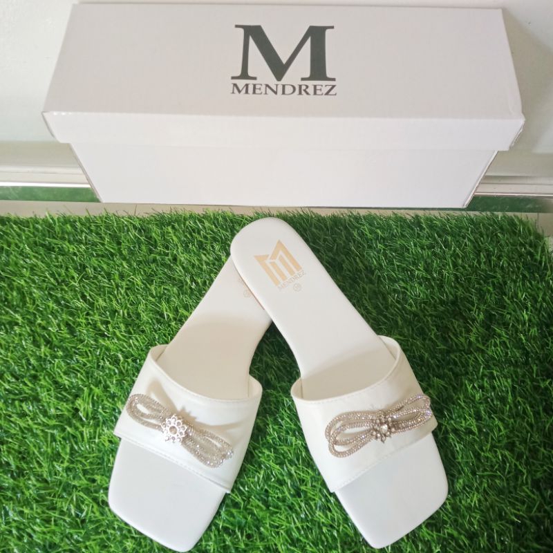 Mendrez Flat Sandals with box | Shopee Philippines