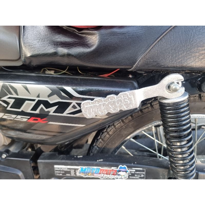 Honda tmx alpa 125 side cover lock pair | Shopee Philippines