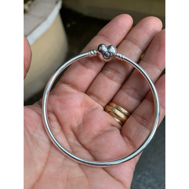 preloved pandora heart bangle new logo no box size 19cm | Shopee ...