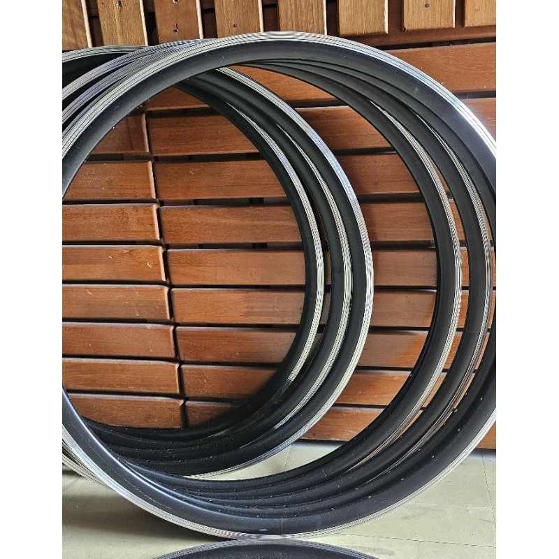 700C ALLOY RIM 32H AND 28H 36H DOUBLE WALL SILVER BRAKELINE GOOD ...