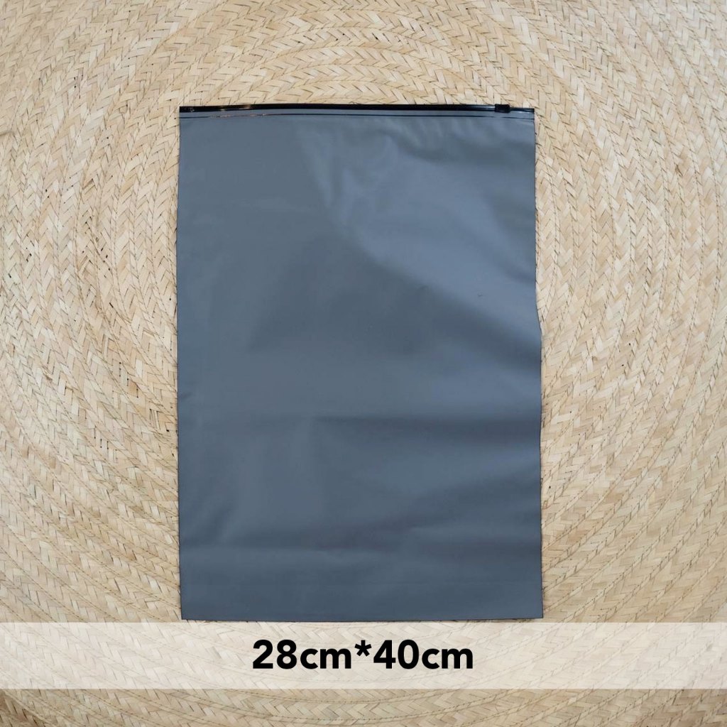 Frosted And Matte Black Zipperlock Clothing Packaging Makapal