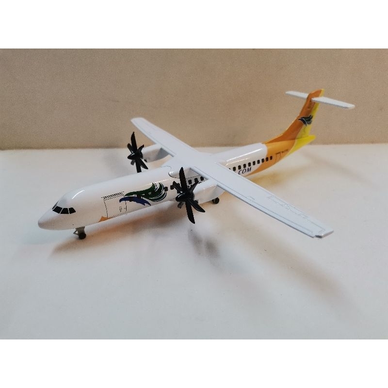FLS 8 Inches Cebu Pacific ATR-72 Diecast Metal Airplane Model w ...