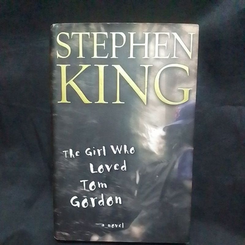The Girl Who Loved Tom Gordon: Stephen King | Shopee Philippines