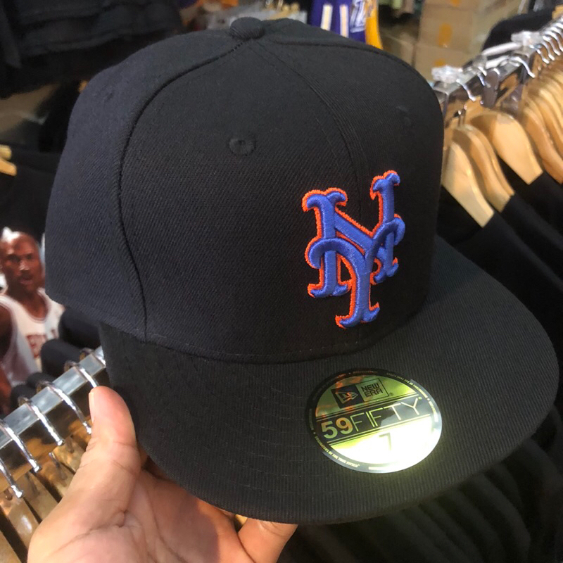 Closed cap fitted cap NY mets black flat brim high quality | Shopee ...